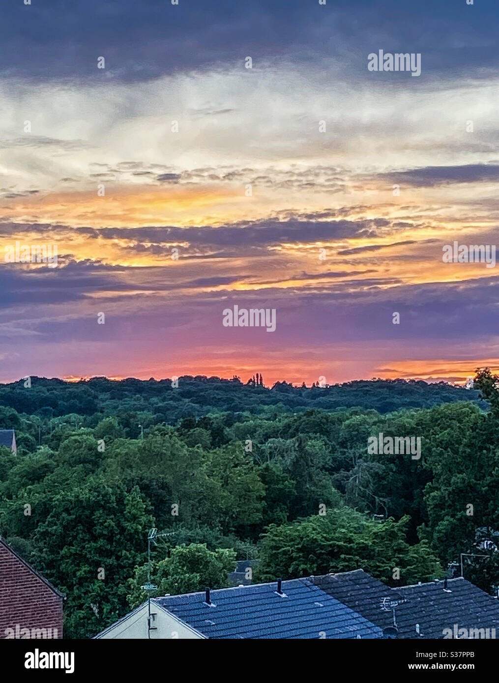 Night sunset hi-res stock photography and images - Alamy