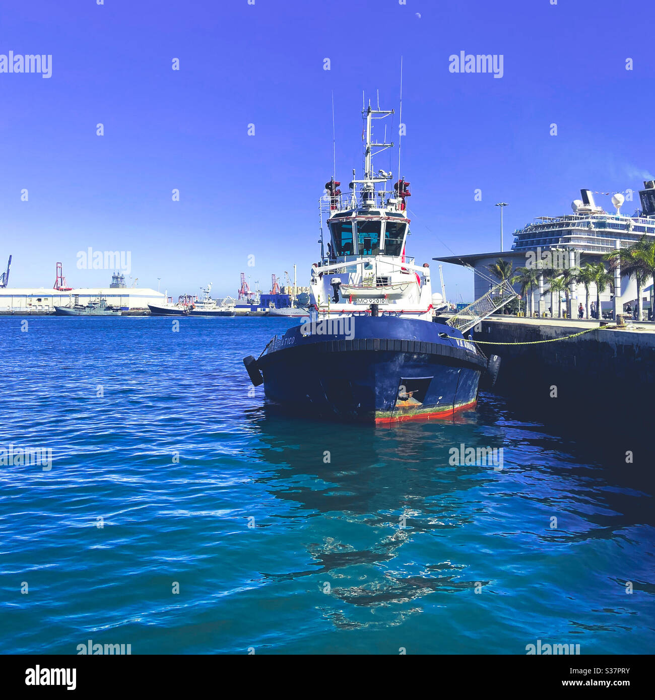 Little blue boat hi-res stock photography and images - Alamy