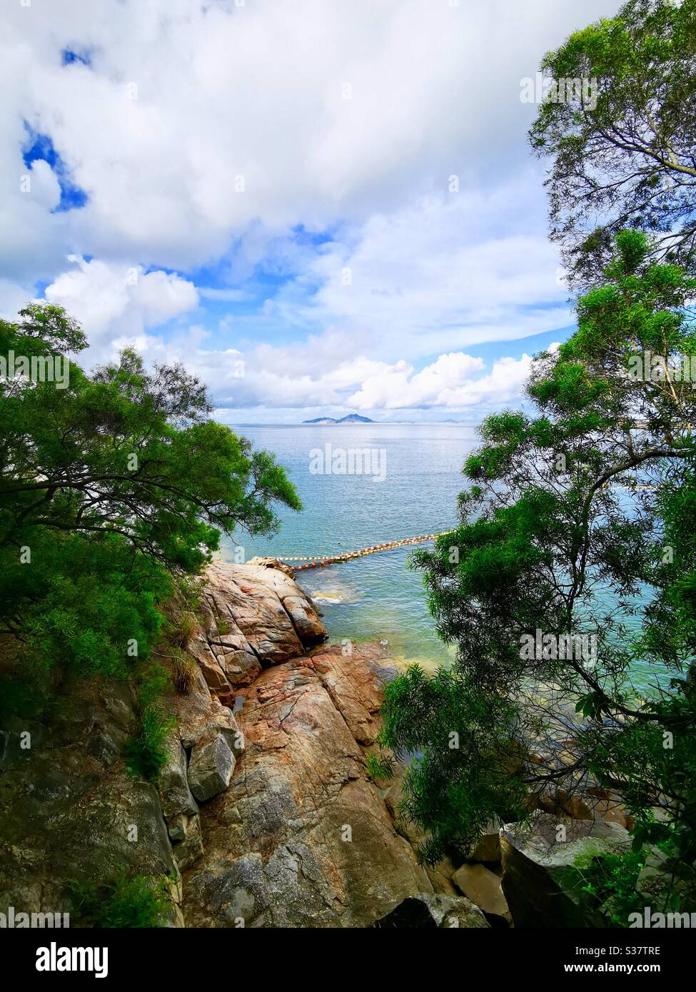 The beautiful Lamma Island coastline Stock Photo - Alamy