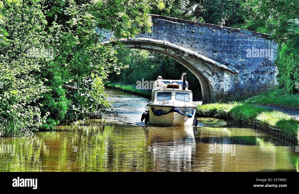 Christleton hi-res stock photography and images - Alamy