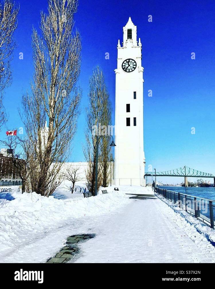 Clock tower icon hi-res stock photography and images - Alamy