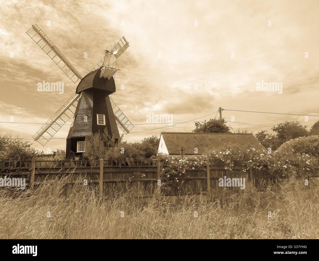 Windmill effect hi-res stock photography and images - Alamy