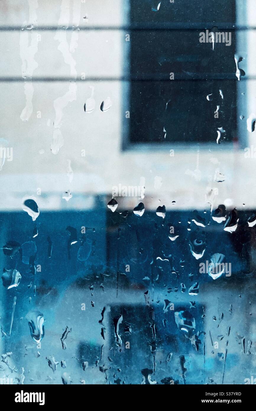 Rain visual hi-res stock photography and images - Alamy