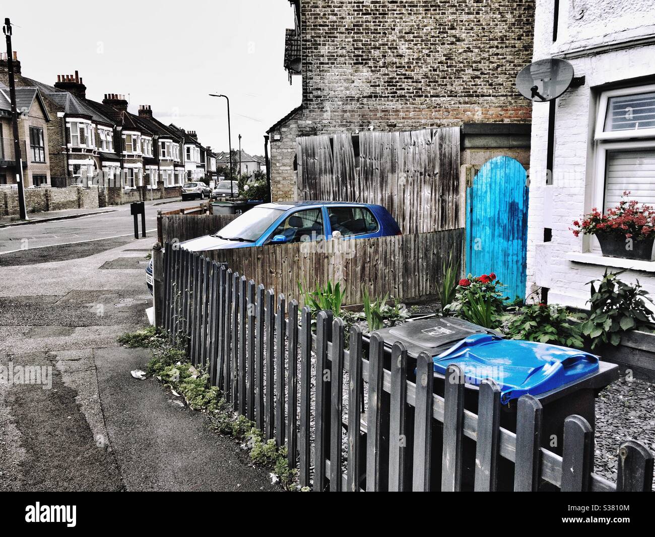 Car gate hi-res stock photography and images - Alamy