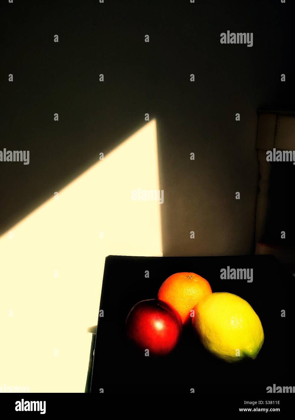 Still life orange hi-res stock photography and images - Alamy