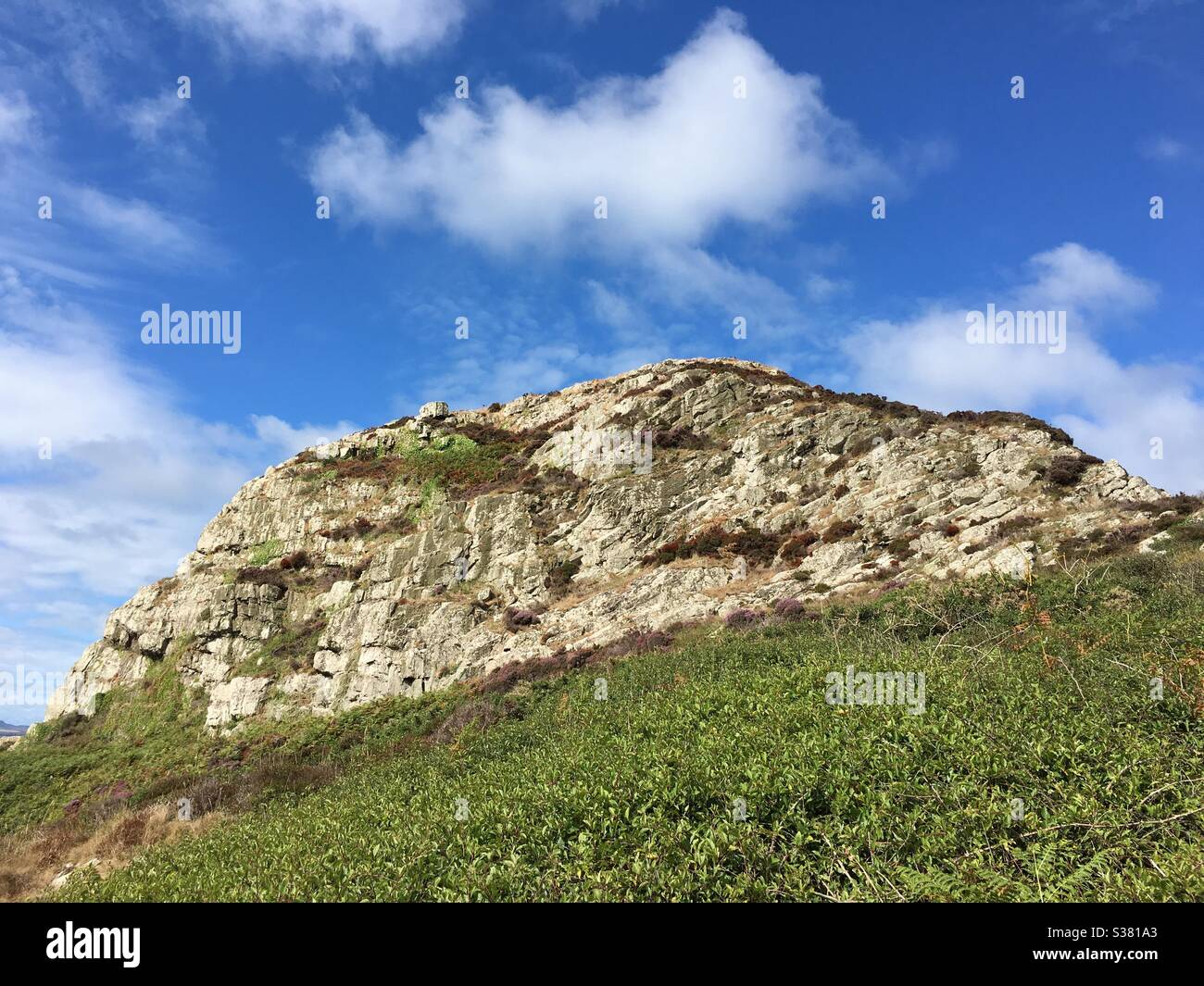 Outcrop of rock Stock Photo - Alamy