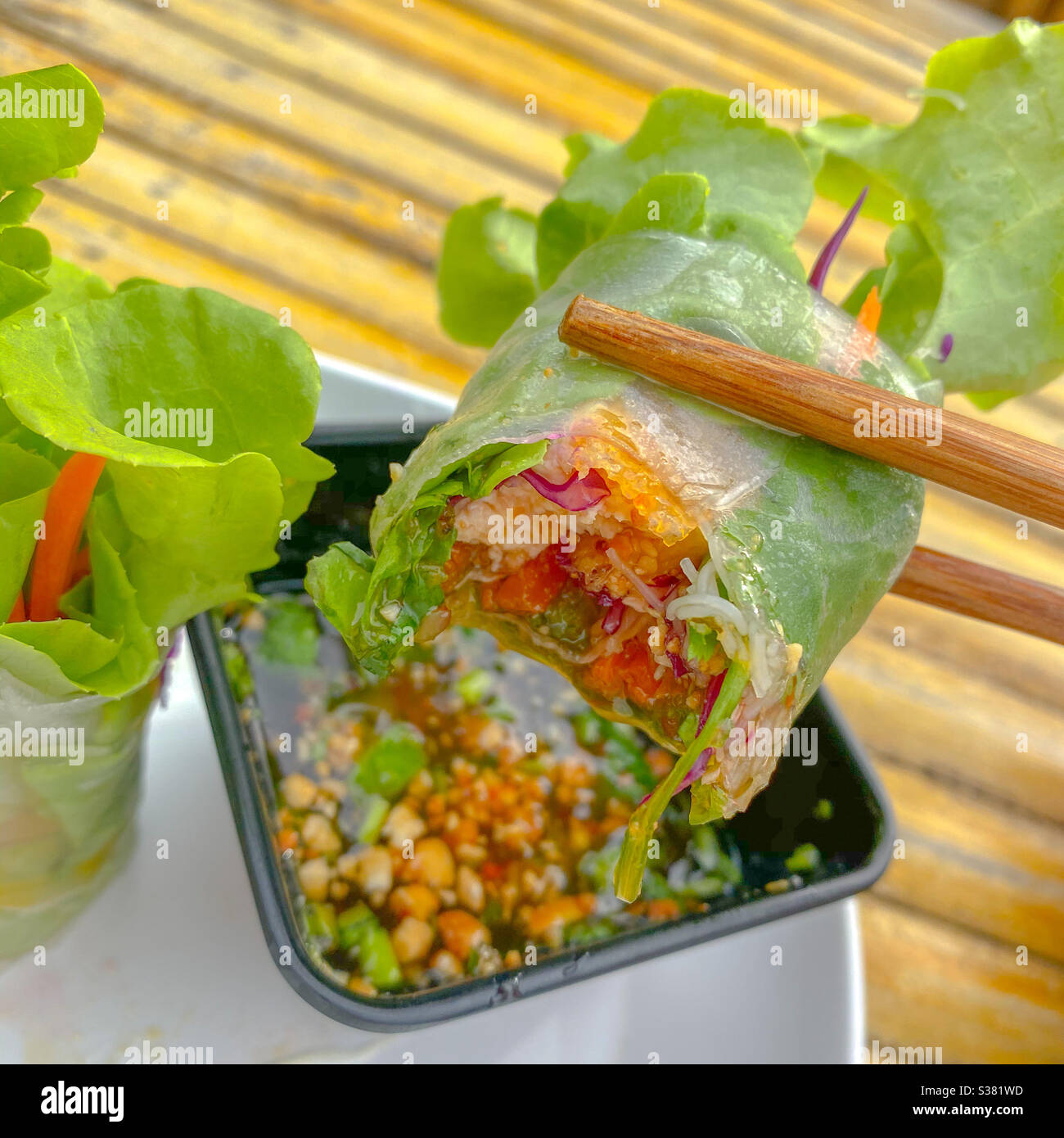 Chicken roll is a healthy and delicious food, with fruitful nutrition ...
