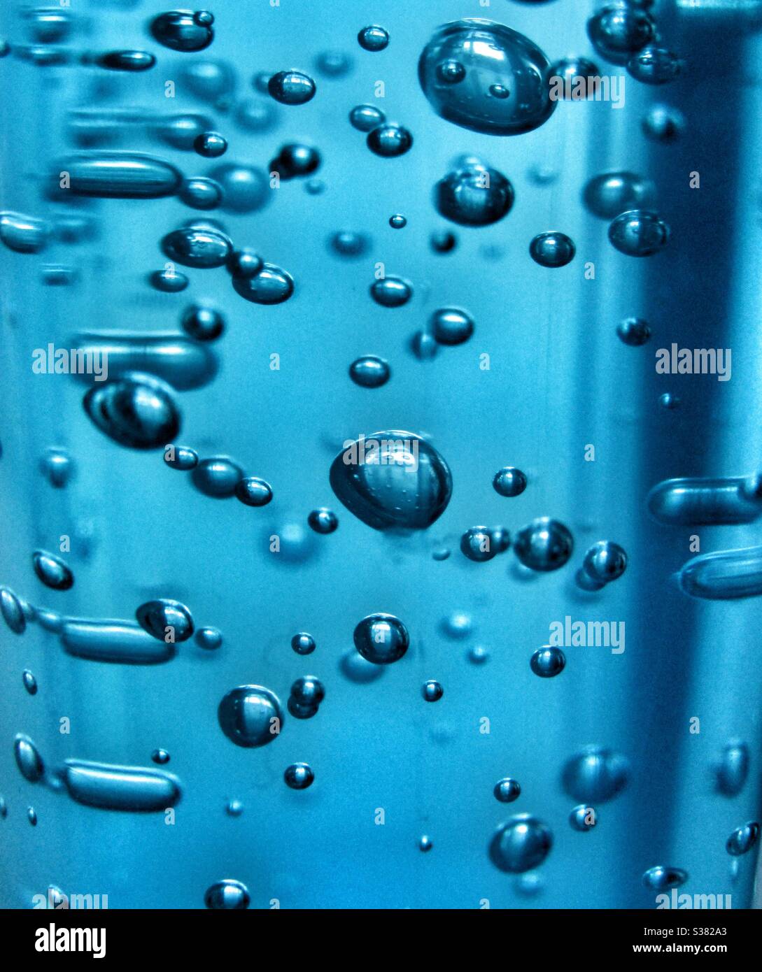 Macro photography of bubbles hi-res stock photography and images - Alamy