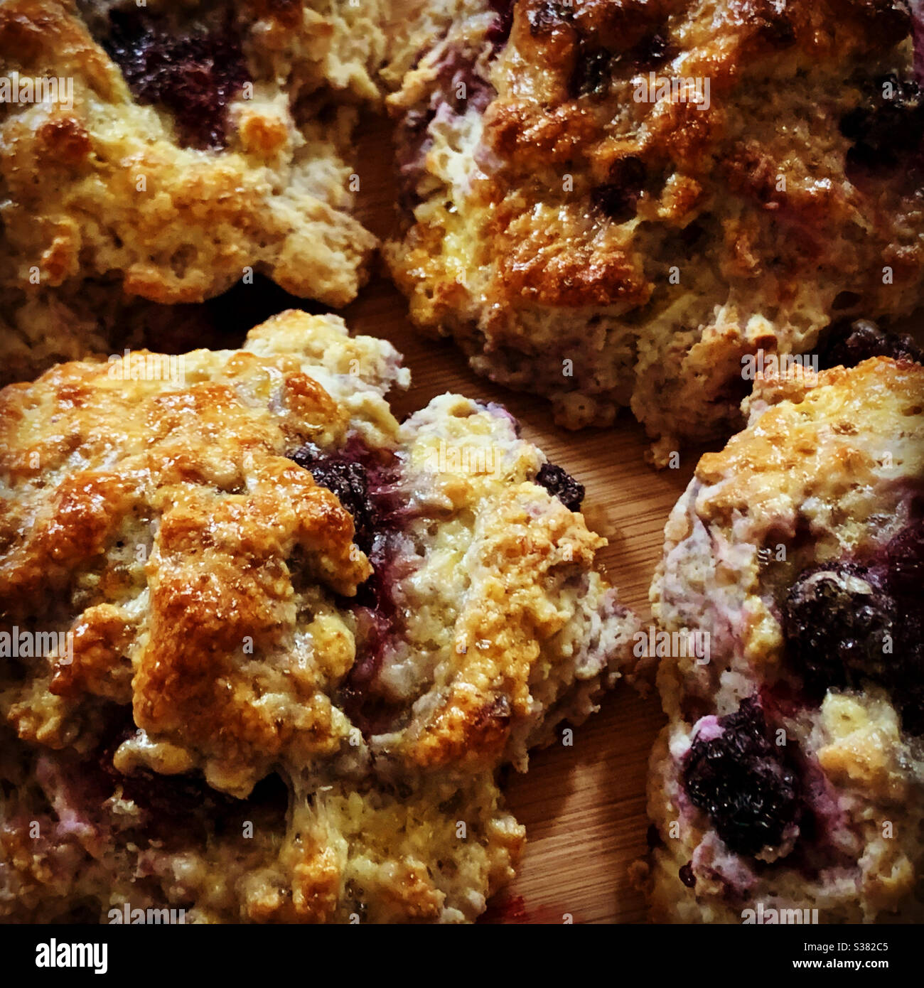 Berry sweets hi-res stock photography and images - Alamy