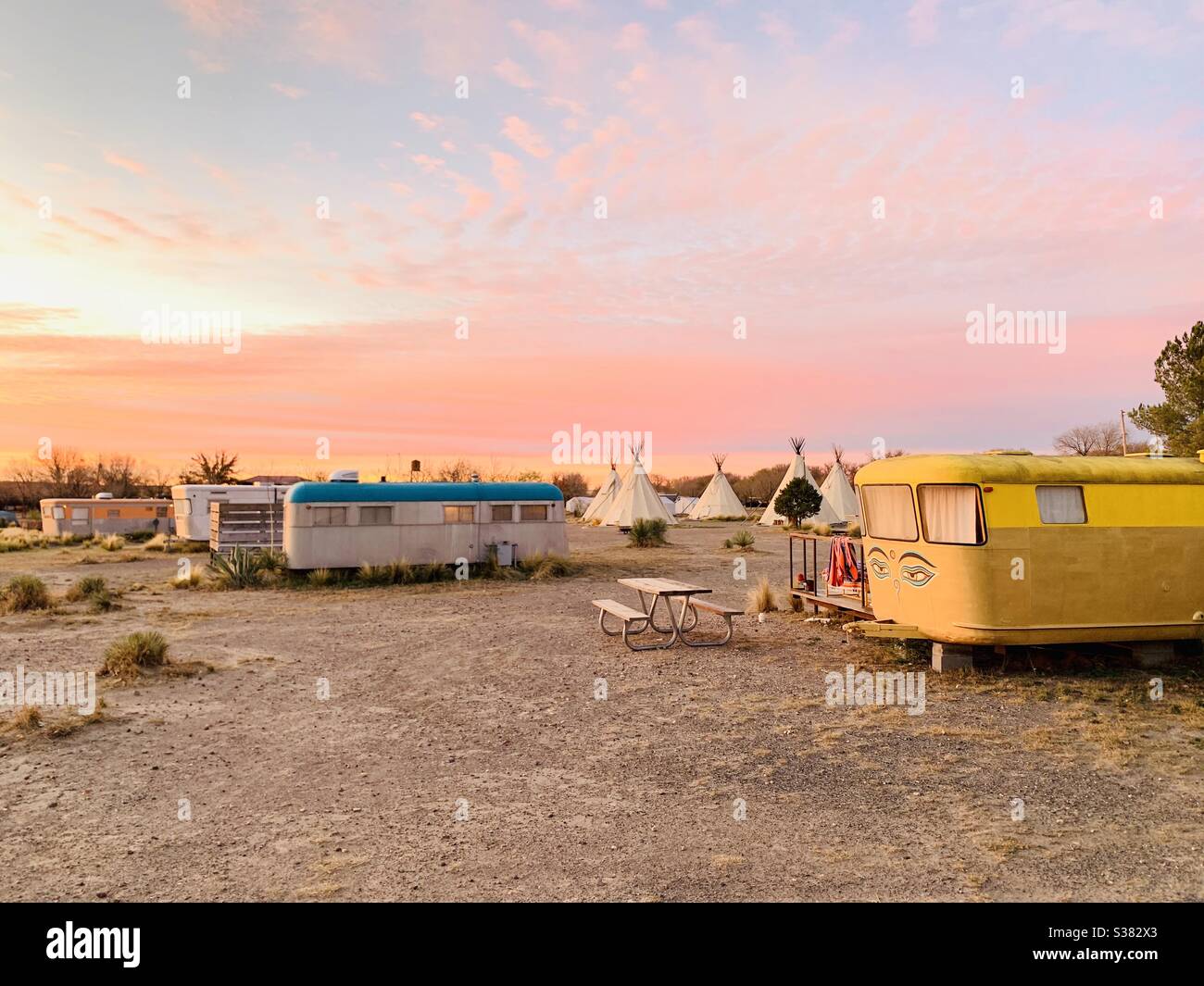 El cosmico, marfa, texas hi-res stock photography and images - Alamy