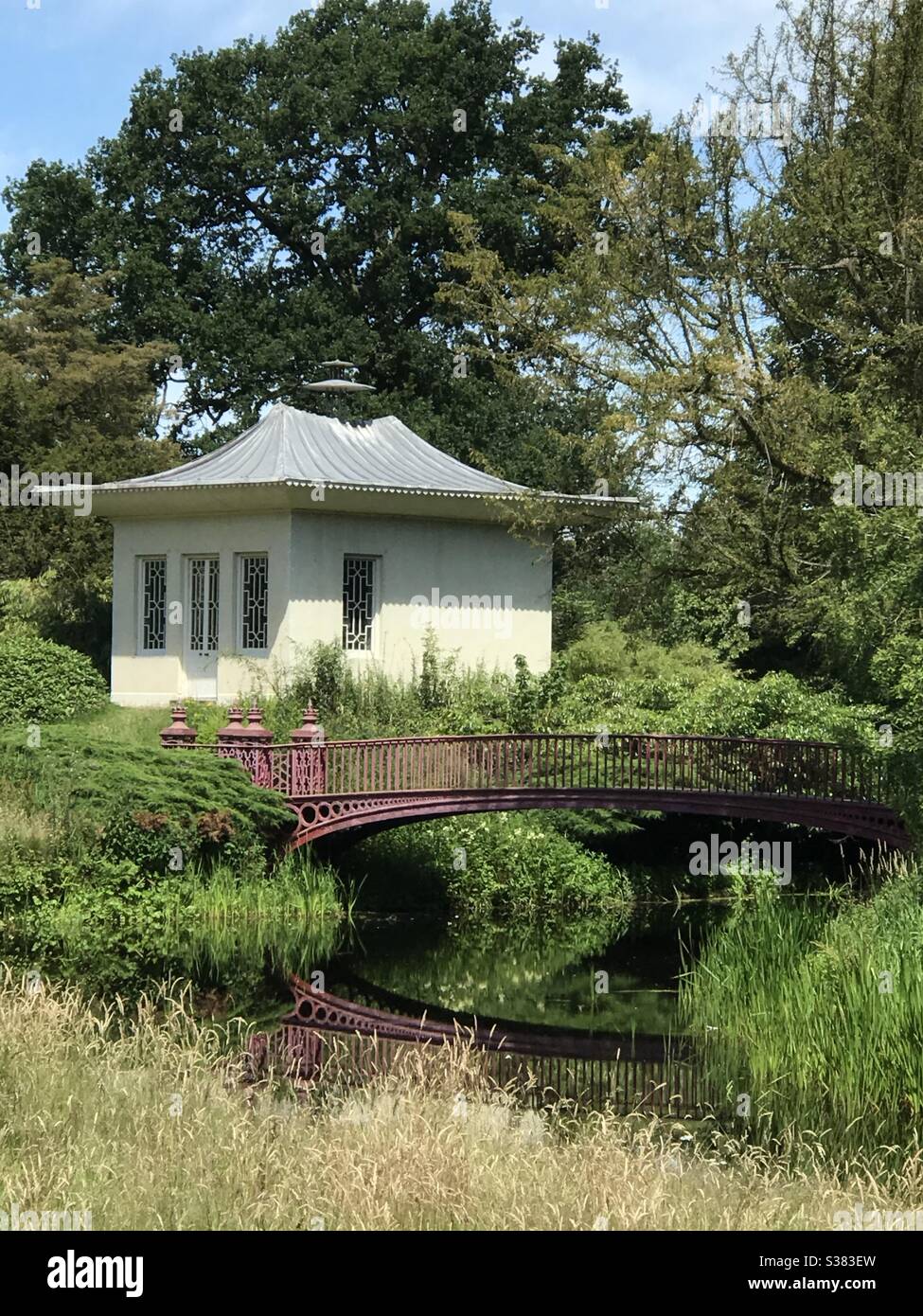 Chinese structure hi-res stock photography and images - Alamy