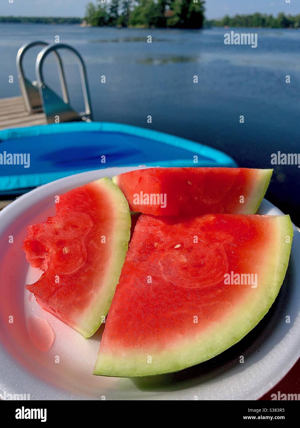 Watermelon colour hi-res stock photography and images - Alamy
