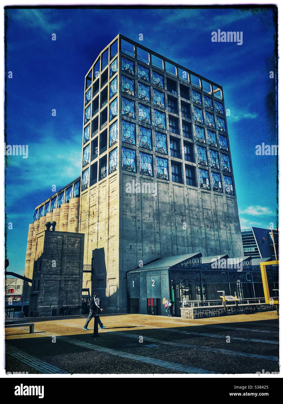 The Zeitz Museum of Contemporary Art Africa in the Grain Silo Complex ...