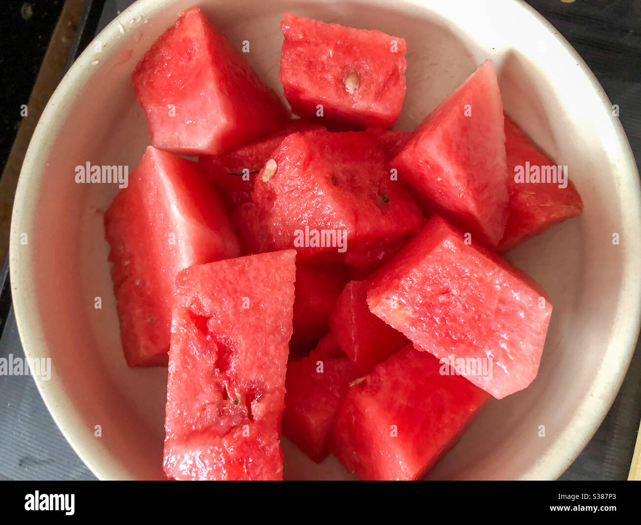 Watermelon chunks hi-res stock photography and images - Alamy