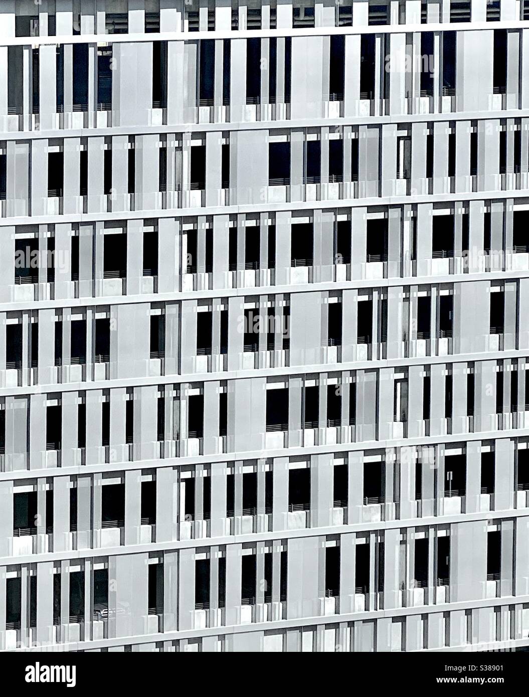 Grid windows hi-res stock photography and images - Alamy