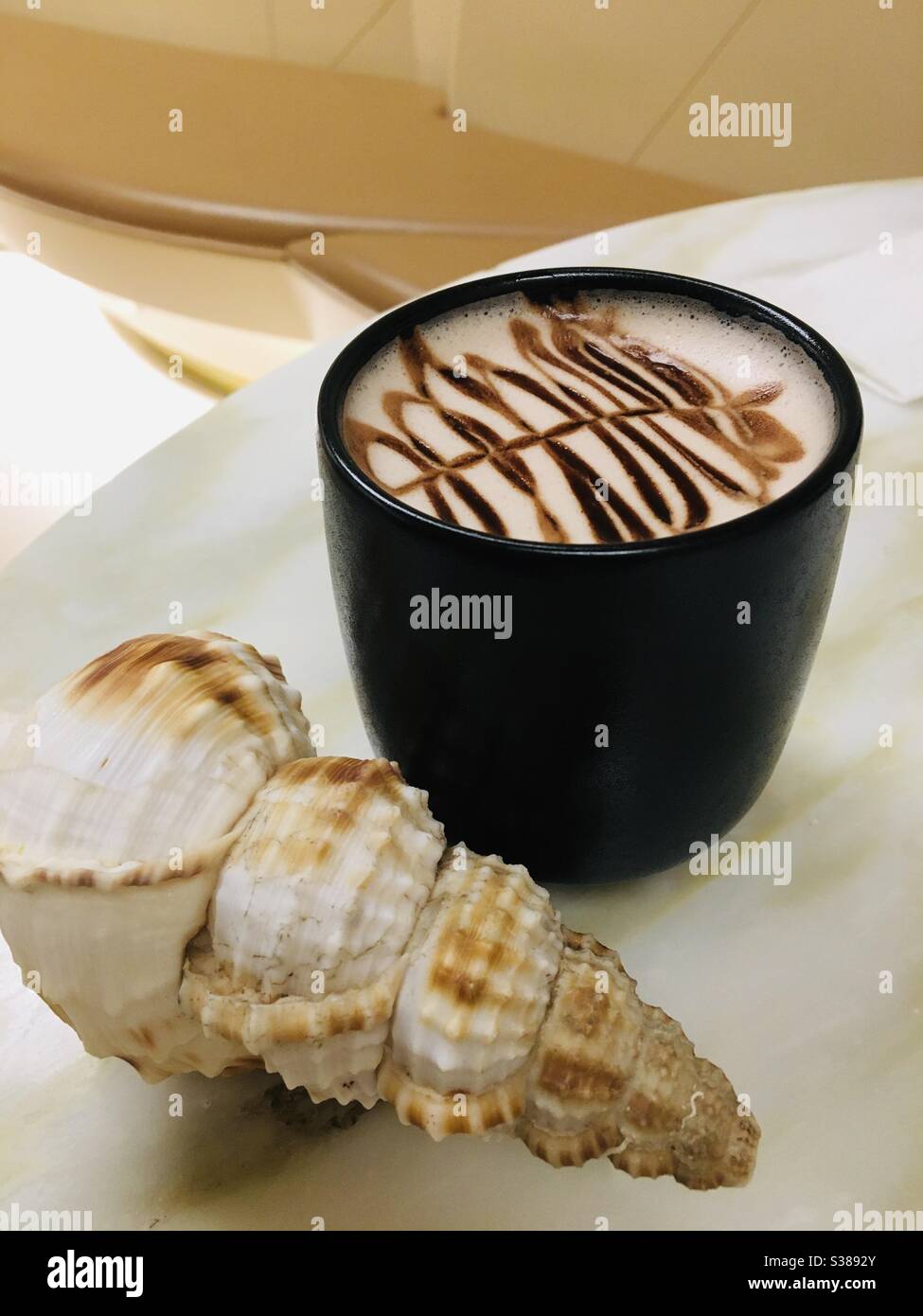 Coffee shell hi-res stock photography and images - Alamy