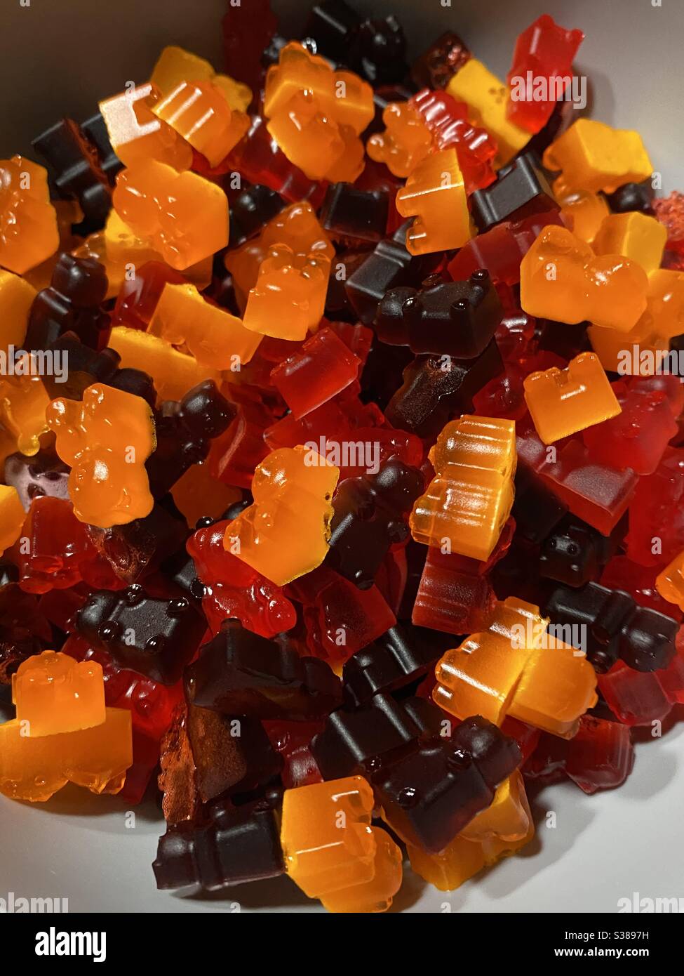 Orange gummy candy hi-res stock photography and images - Alamy