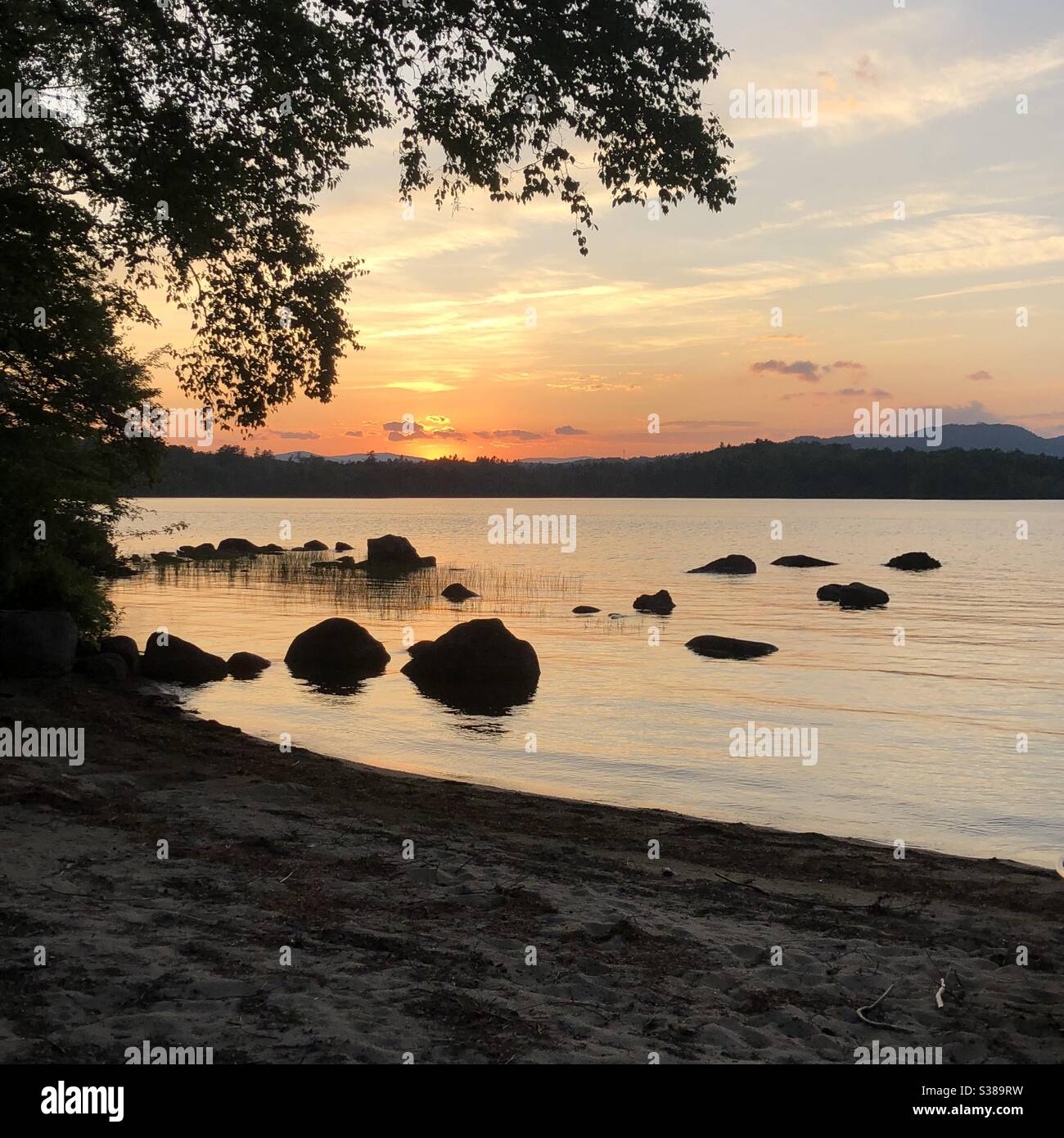 Umbagog lake hi-res stock photography and images - Alamy