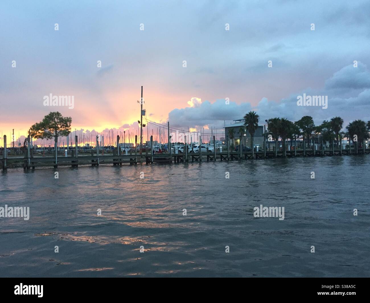 Lake pontchartrain hi-res stock photography and images - Alamy