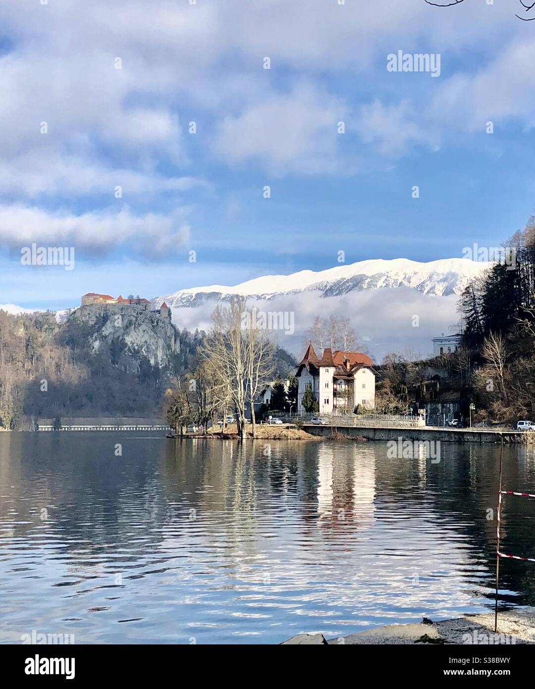 Lake bled snow hi-res stock photography and images - Alamy