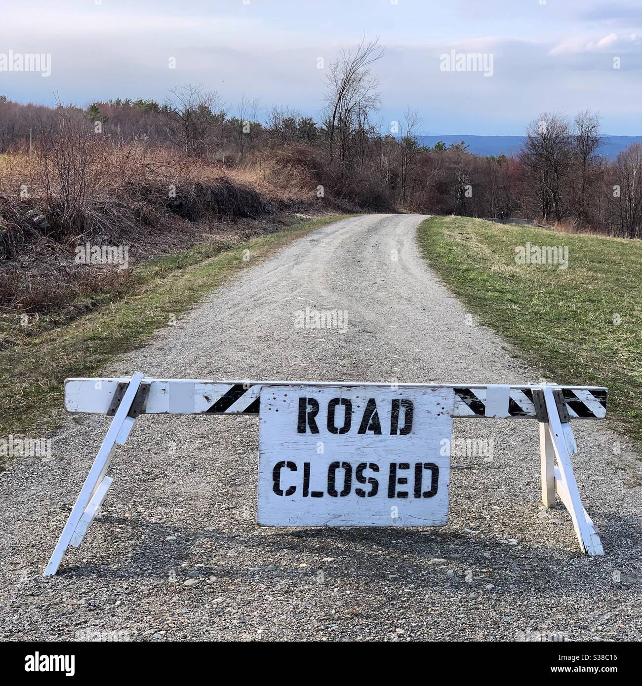 Landscape road on road hi-res stock photography and images - Alamy