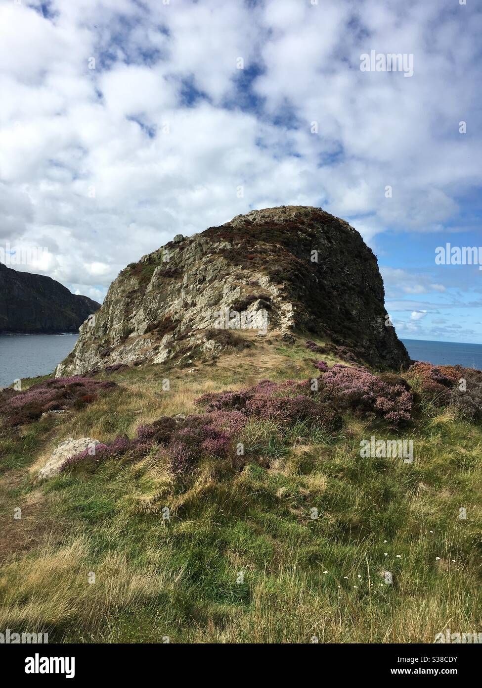 Coastal rock headland hi-res stock photography and images - Alamy