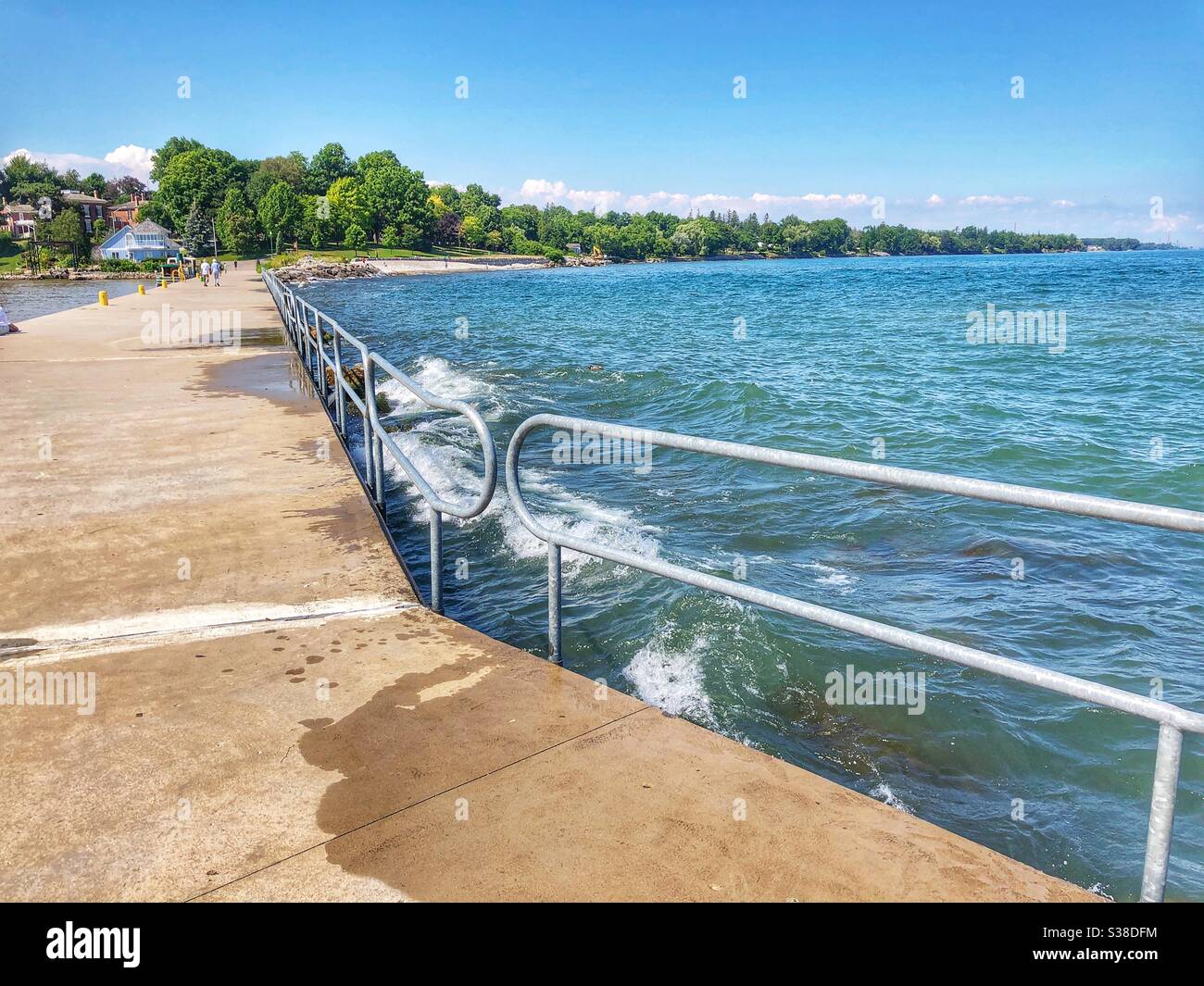The Oakville pier on Lake Ontario Stock Photo - Alamy