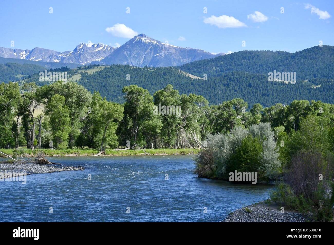 Montana yellowstone river hi-res stock photography and images - Alamy