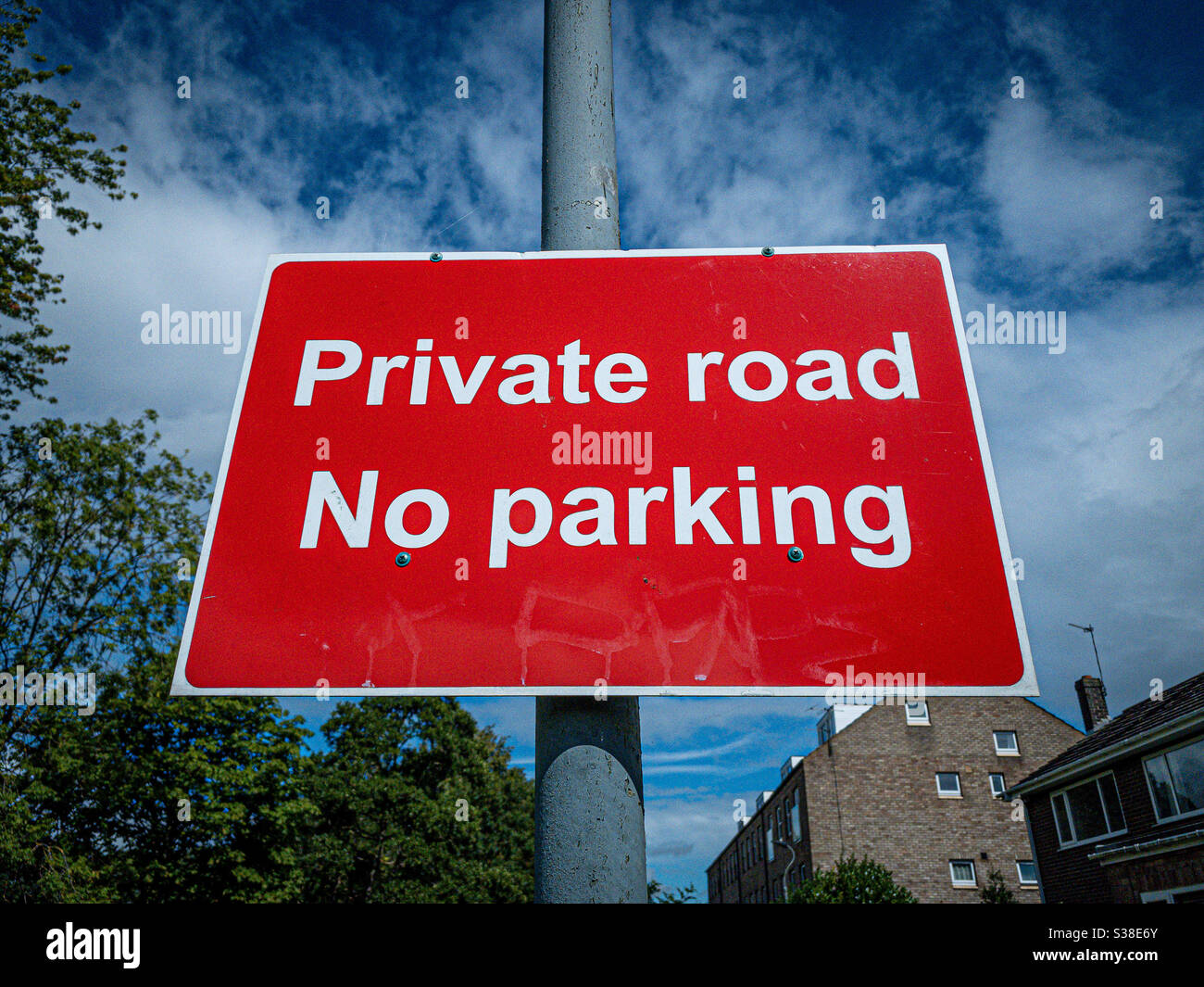 Unfriendly no parking sign hi-res stock photography and images - Alamy