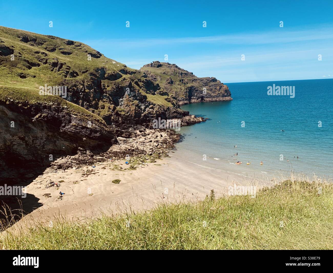 Bossiney Bay Cornwall High Resolution Stock Photography and Images - Alamy