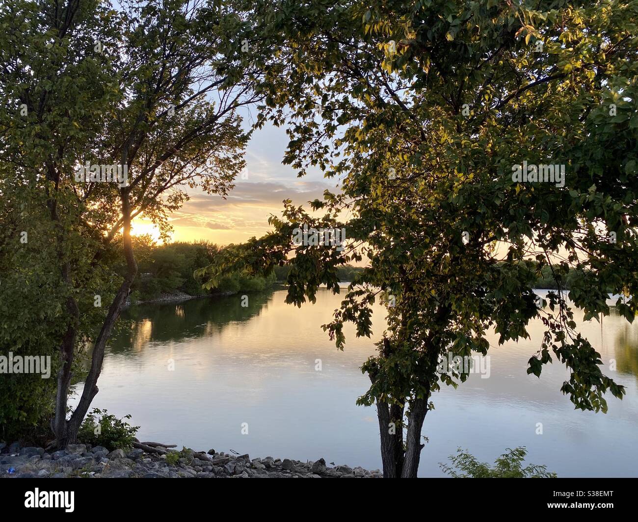 Hidden sunset spot hi-res stock photography and images - Alamy