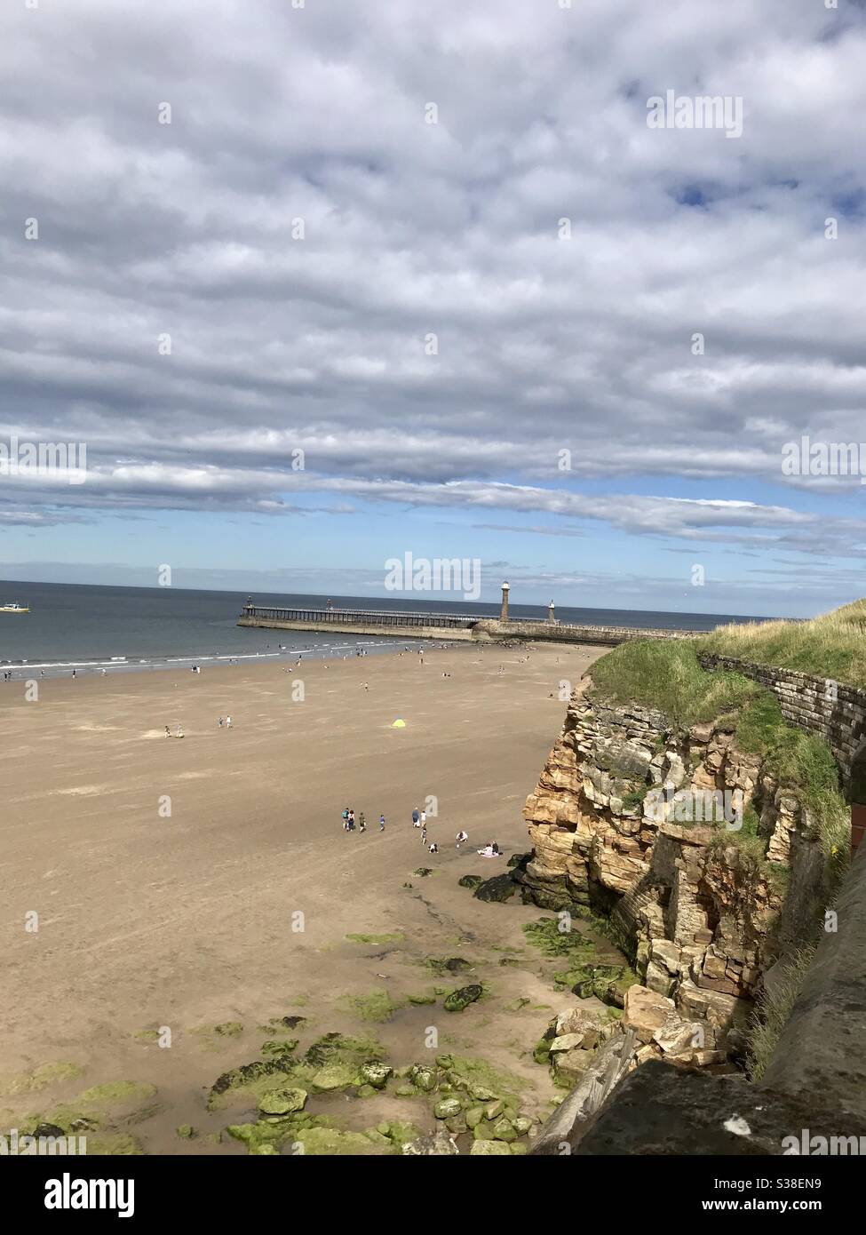 Whitby Bay beach Stock Photo - Alamy