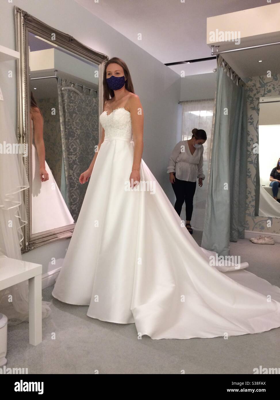 Masked bride hi-res stock photography and images - Alamy