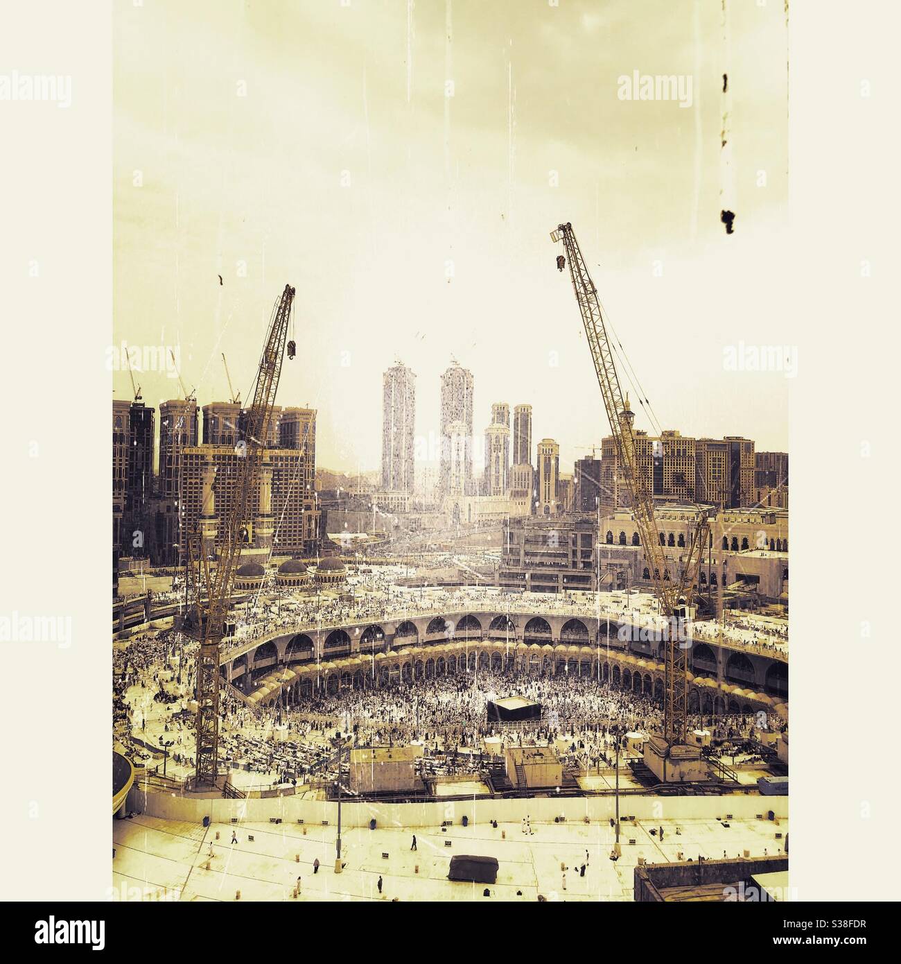 Masjidil haram mosque hi-res stock photography and images - Alamy