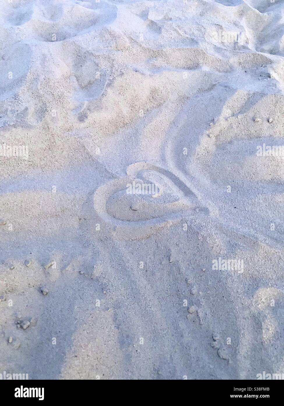 Shape of the sand hi-res stock photography and images - Alamy