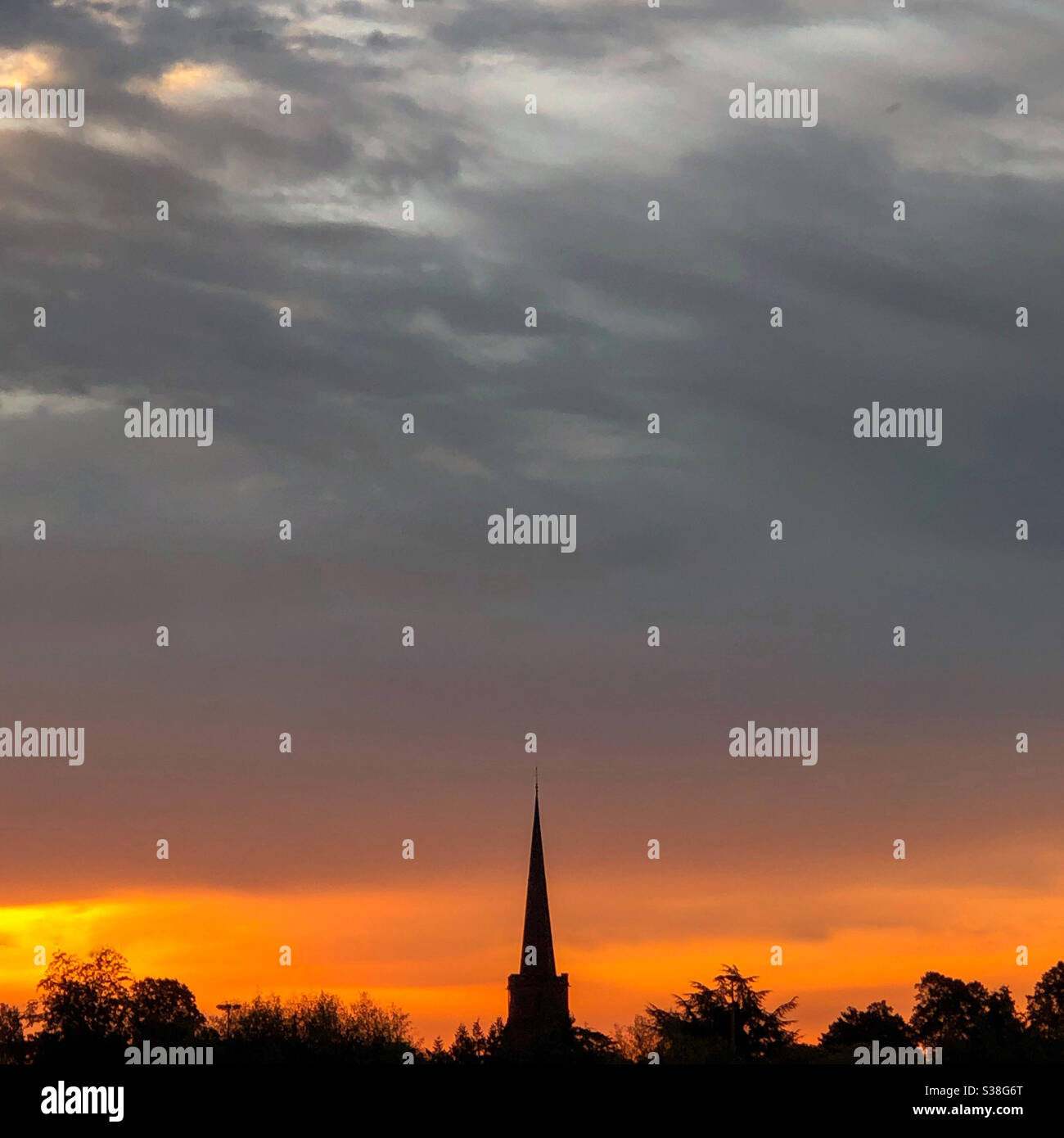 Spire silhouette hi-res stock photography and images - Alamy