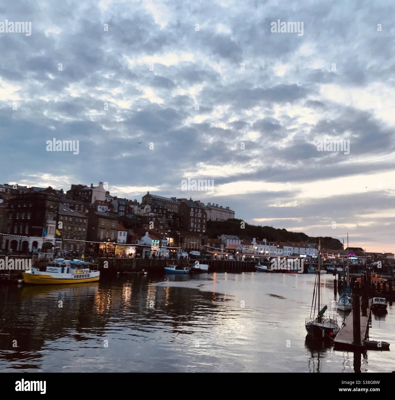 Whitby at night hi-res stock photography and images - Alamy