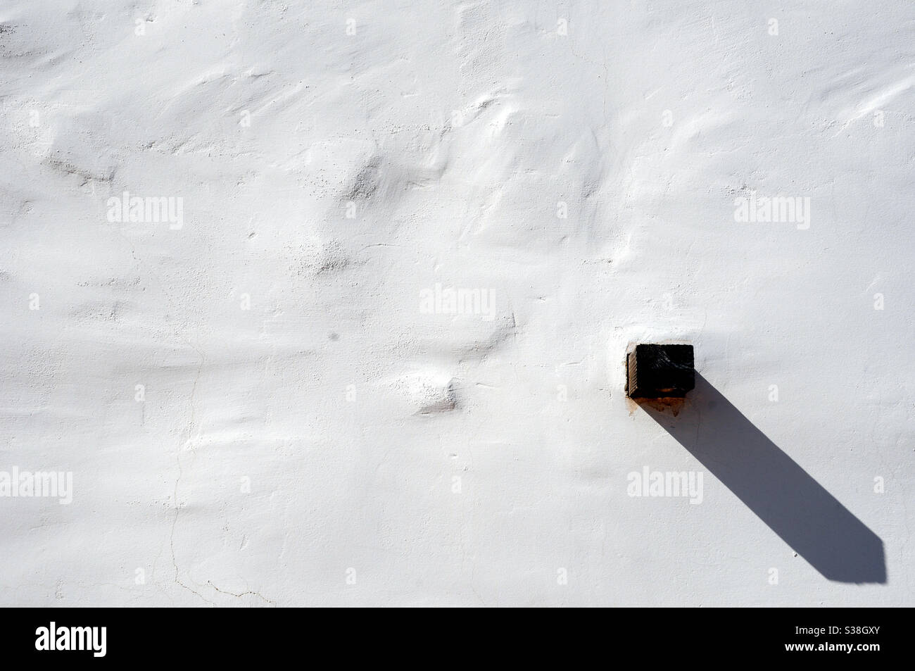 Wall shadow hi-res stock photography and images - Alamy