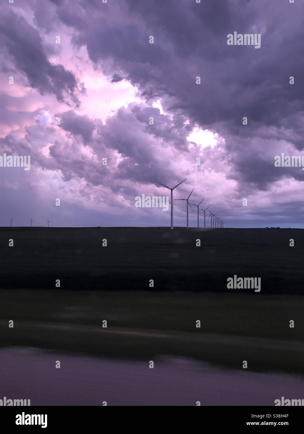 Turbines field hi-res stock photography and images - Alamy