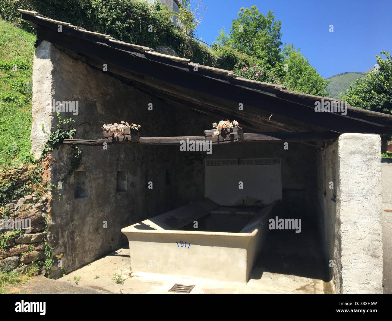 The old wash house hi-res stock photography and images - Alamy
