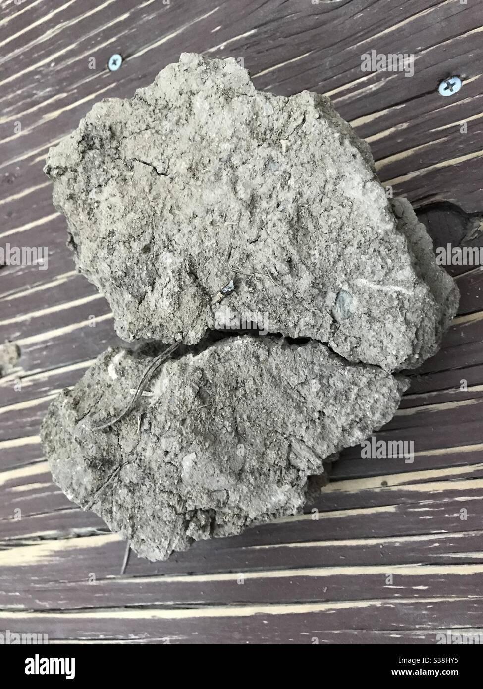 Broken heart of mud hi-res stock photography and images - Alamy