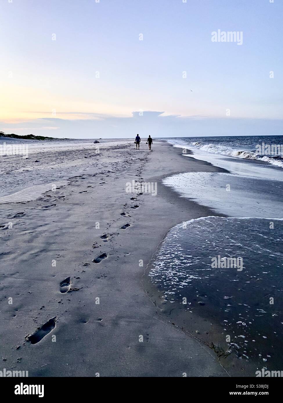 Long stretch of coastline hi-res stock photography and images - Alamy