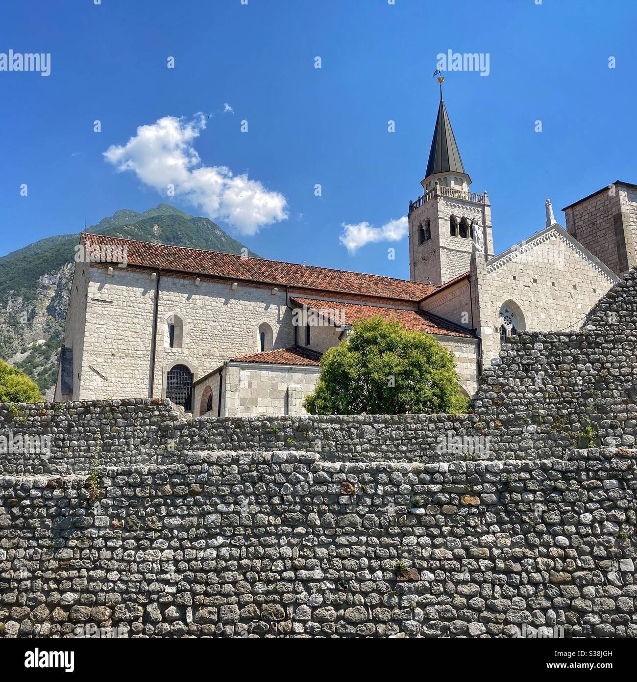 Venzone hi-res stock photography and images - Alamy