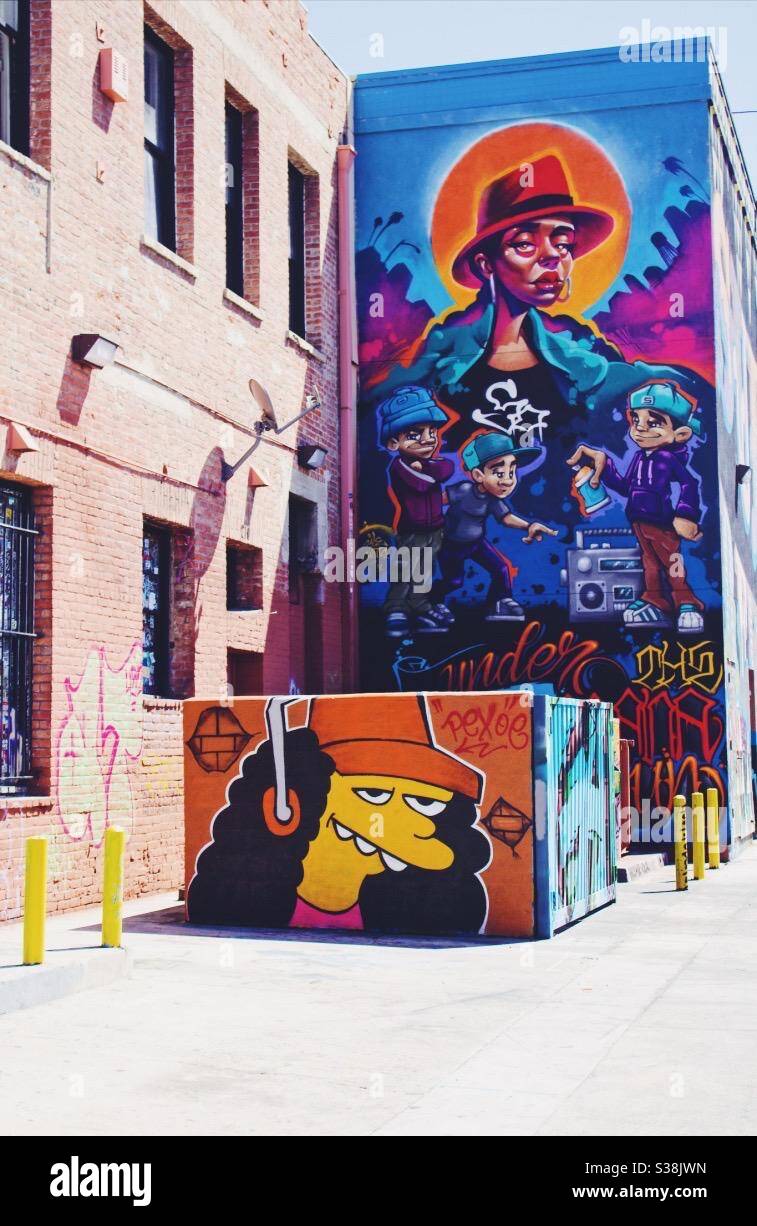 Building with graphitti Stock Photo - Alamy