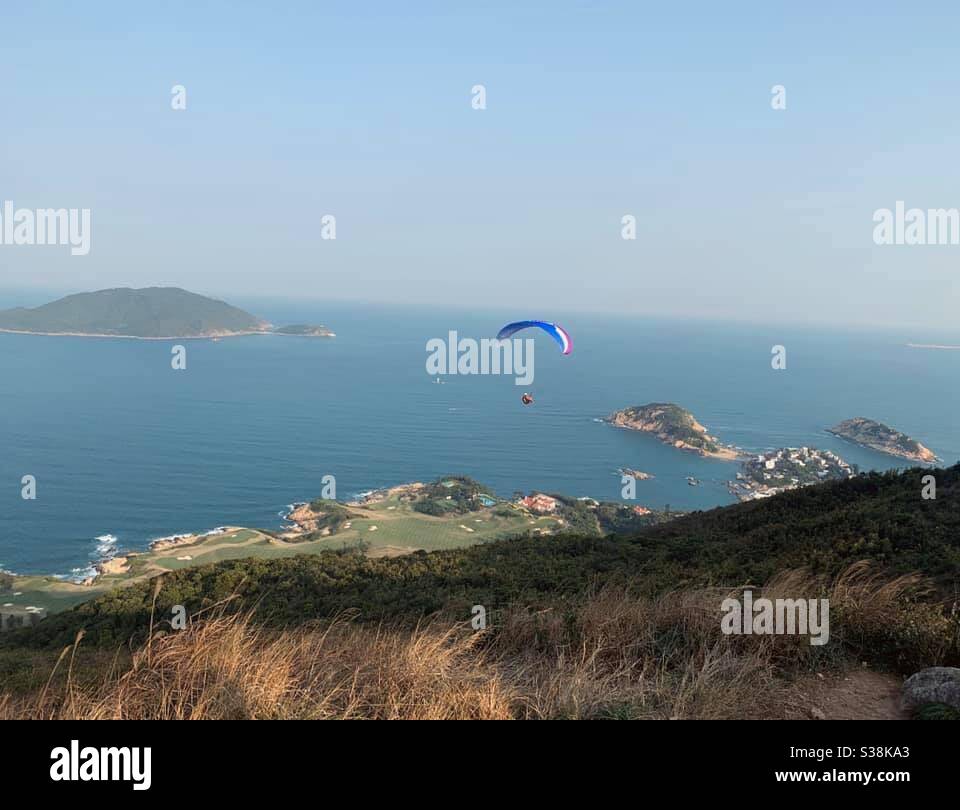 Hong kong dragon's back hike hi-res stock photography and images - Alamy