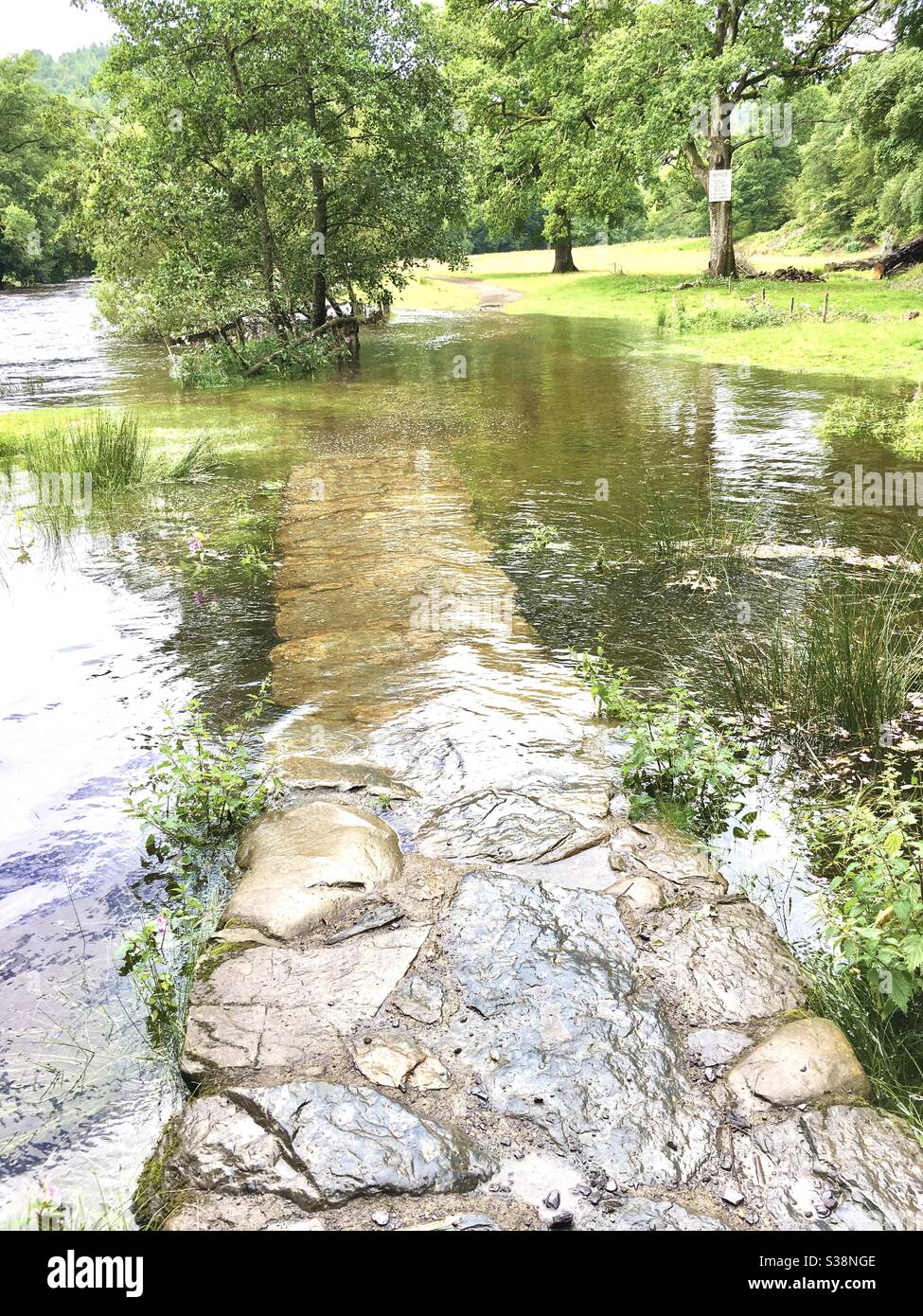 Pathway blocked hi-res stock photography and images - Alamy