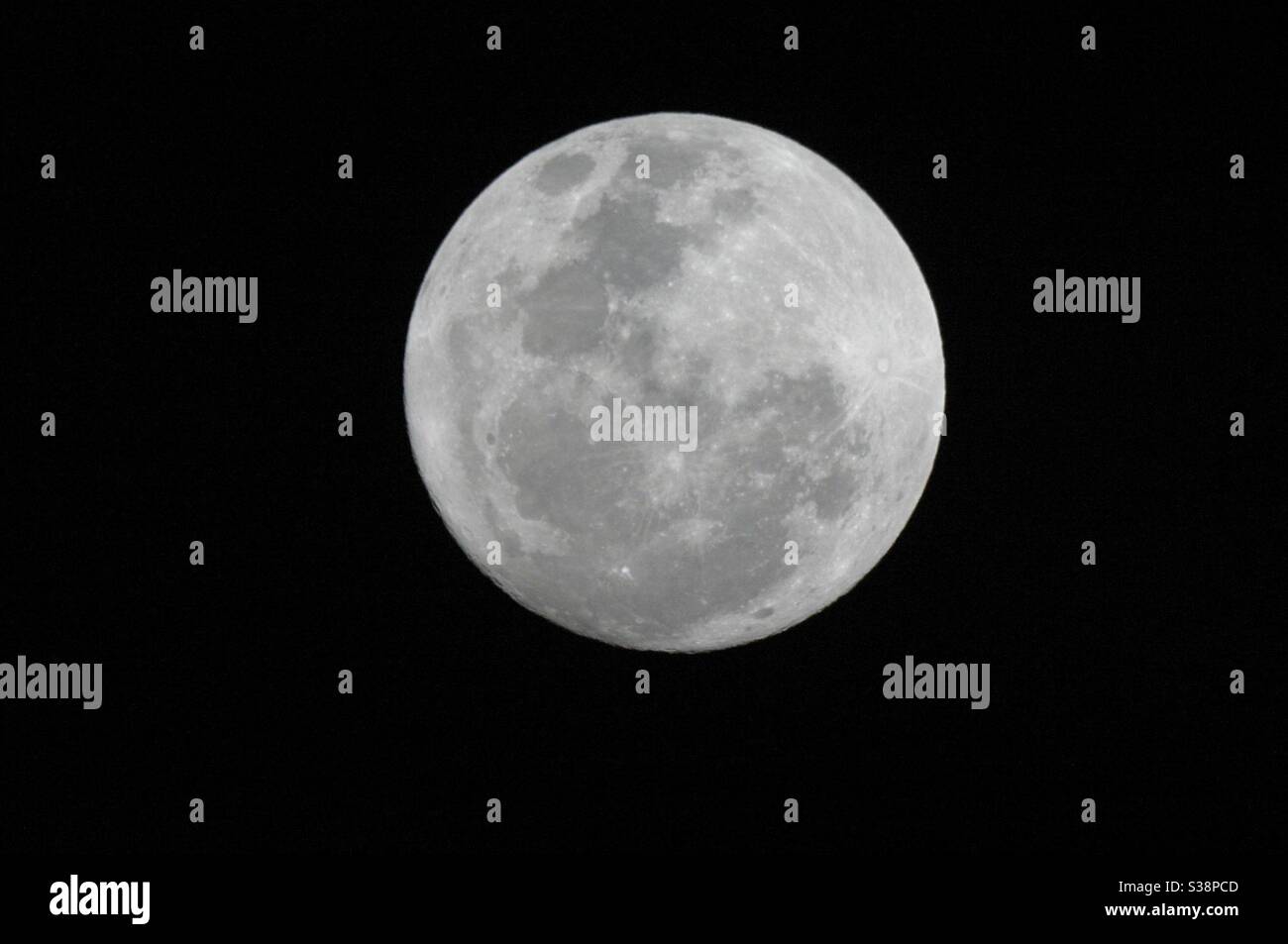 Moon through telescope hi-res stock photography and images - Alamy