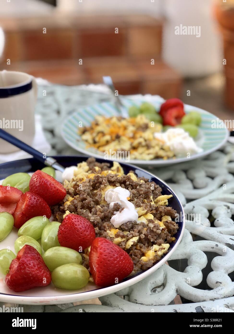Breakfast in Hollywood Airbnb Stock Photo - Alamy