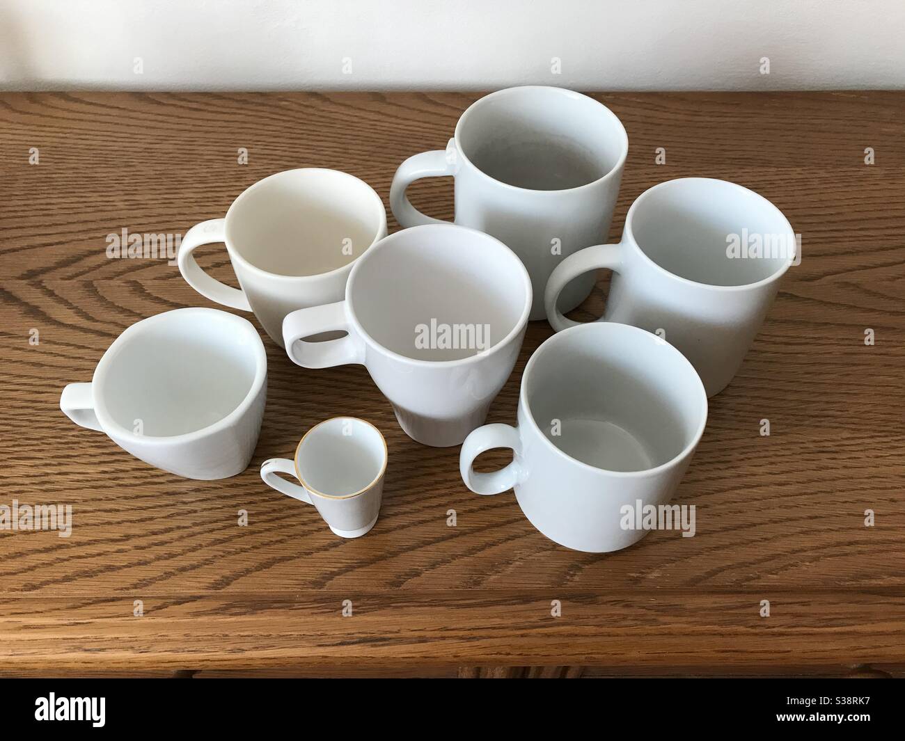 Plain white mug hi-res stock photography and images - Alamy