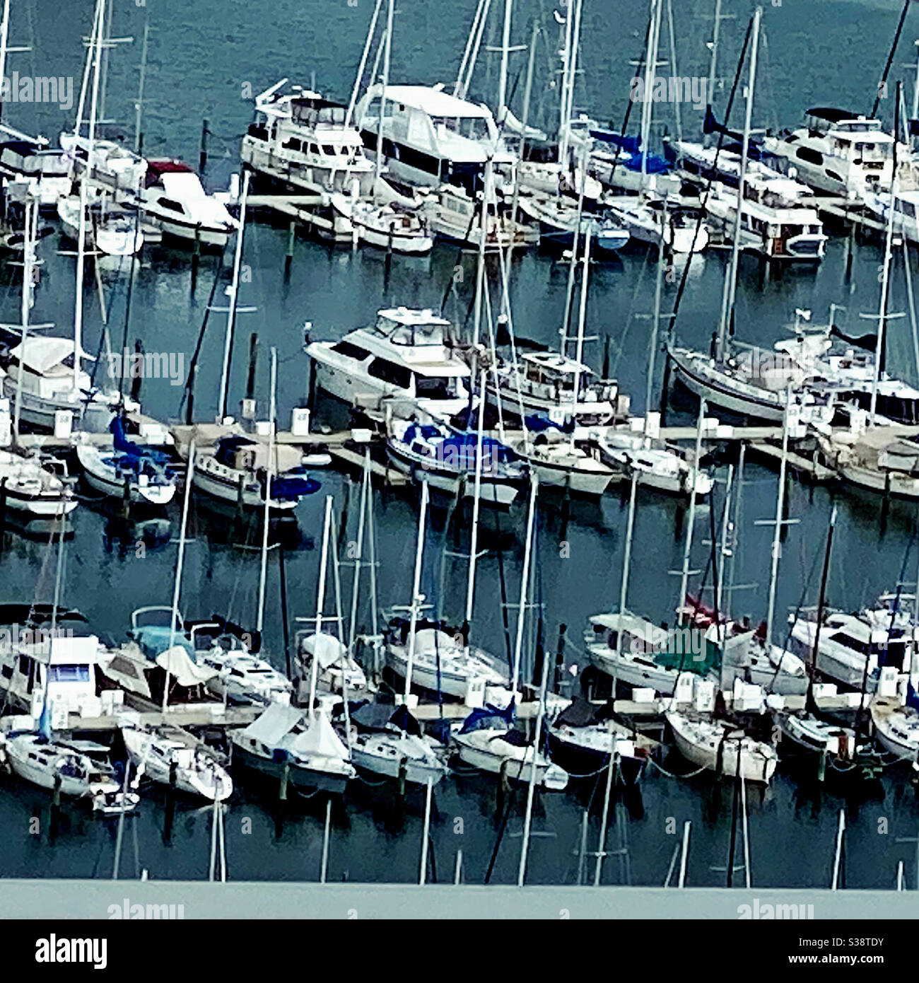 Marina life hi-res stock photography and images - Alamy